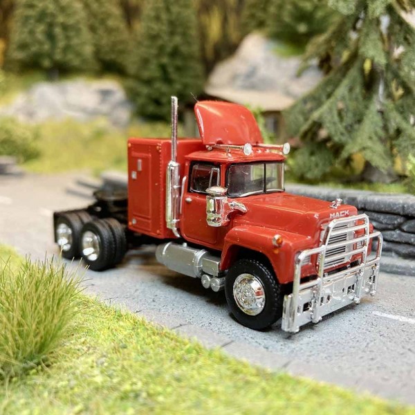 Mack RS700 rojo - Modelismo naval, Aeromodelismo, Trenes, Slot ...
